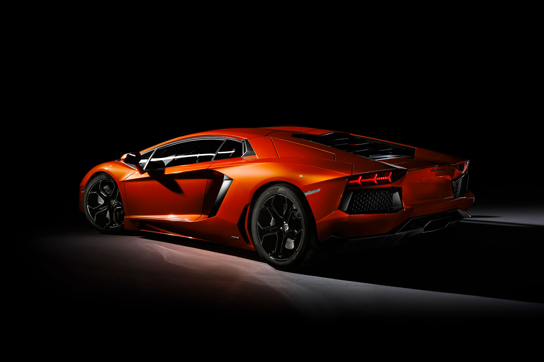 Overview - 2011-2021 Lamborghini Aventador (LP700/S/SV) – VF Engineering